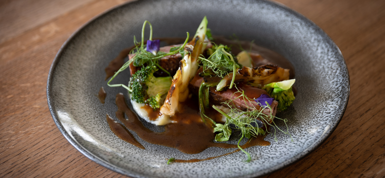 Eat & Drink - The Angel Inn